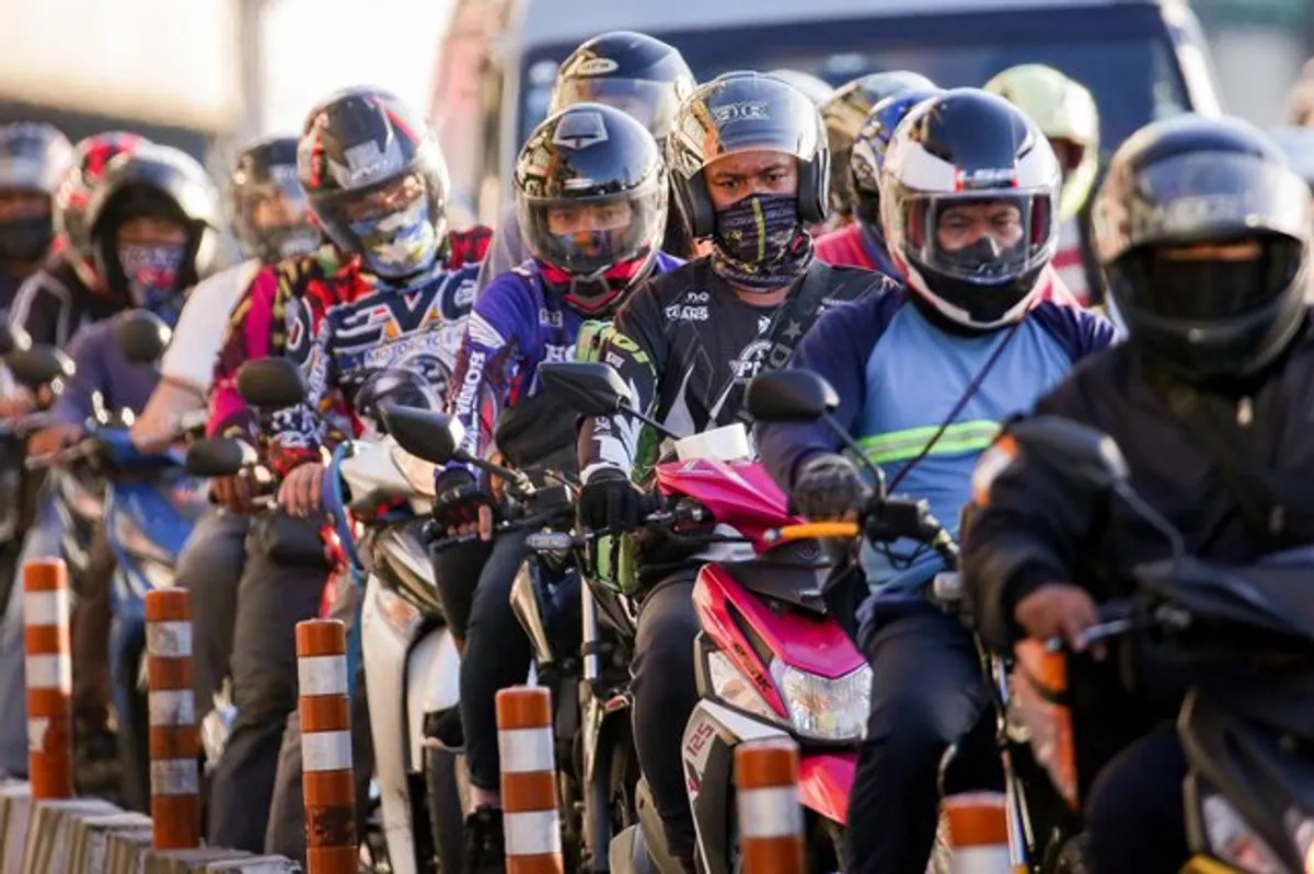 Senate OKs Motorcycle Crime Prevention Act amendment | ABS-CBN News