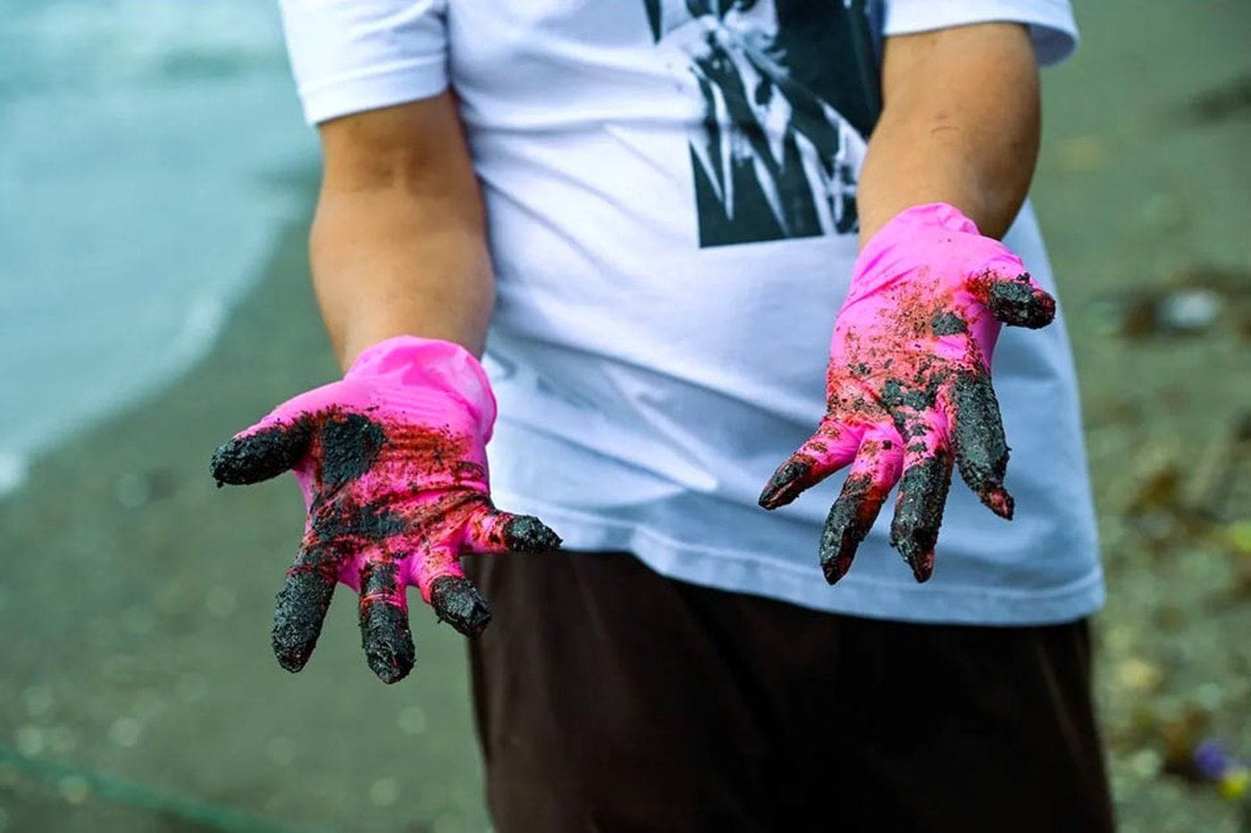 Oil spill off Bataan reaches Cavite; state of calamity declared in 8 ... Oil spill off Bataan reaches Cavite; state of calamity declared in 8 ...