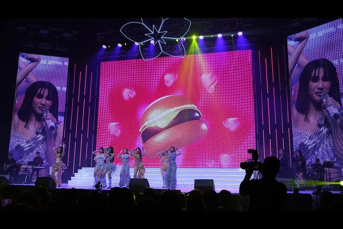 BINI’s solo concert debut BINIverse was a massive success | ABS-CBN ...