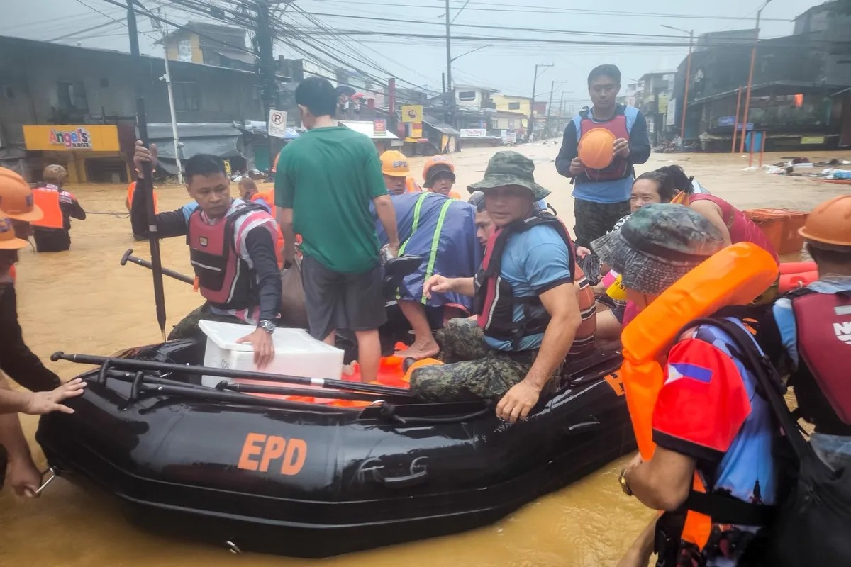 UP NOAH asks netizens to take photos of flooded areas | ABS-CBN News