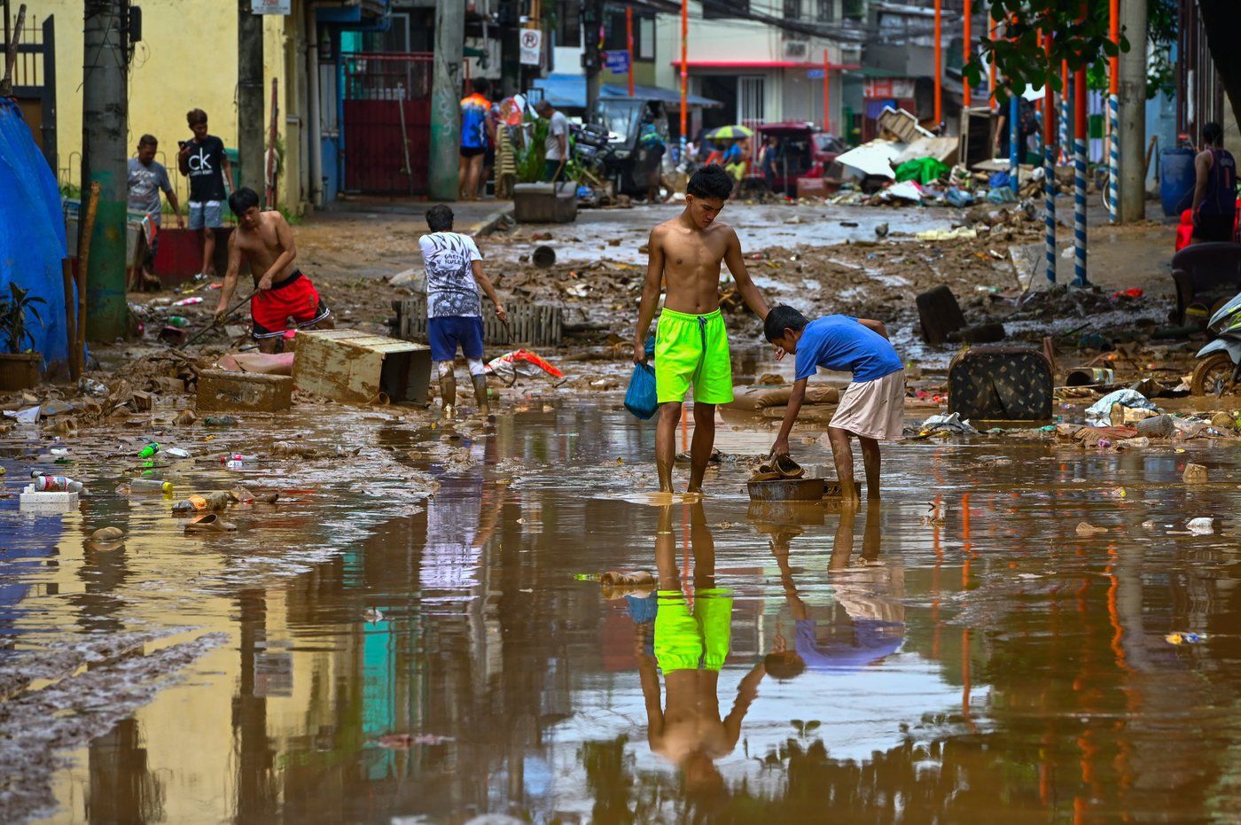 Overpopulation, poor urban development, garbage blamed for NCR floods ...