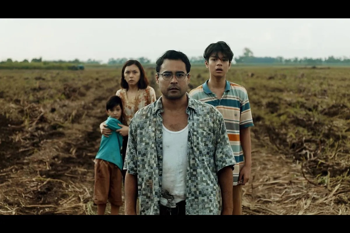 WATCH: Sid Lucero, Beauty Gonzalez star in Netflix PH's first zombie film 'Outside' | ABS-CBN ...