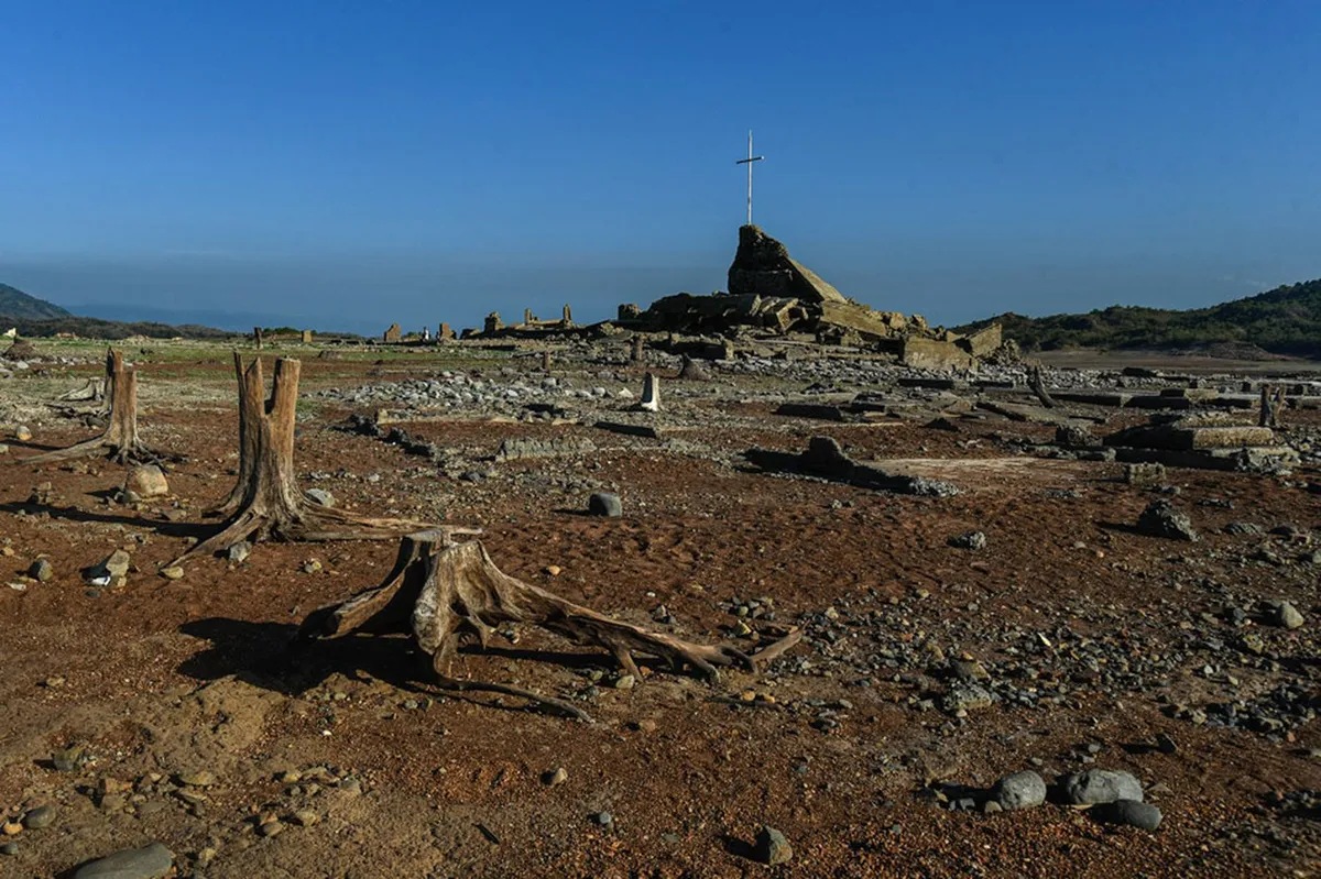 LOOK: Old Pantabangan town reemerges as dam water level drops | ABS-CBN ...
