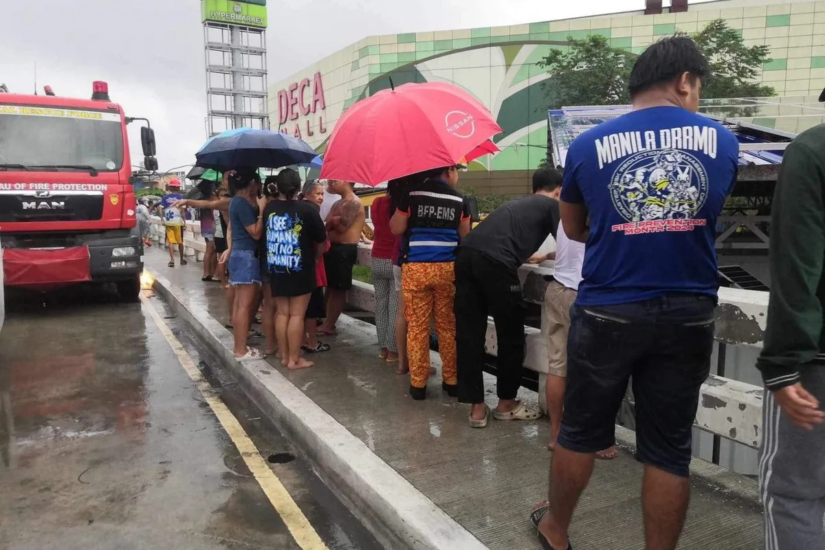 Batang lalaki, natagpuang patay matapos tumalon sa estero sa Tondo ... Batang lalaki, natagpuang patay matapos tumalon sa estero sa Tondo ...