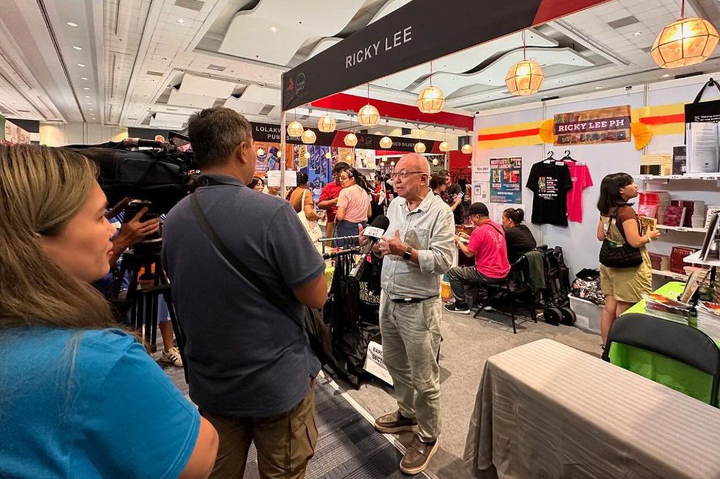 Celebrities attend Ricky Lee's latest book launch | ABS-CBN Lifestyle