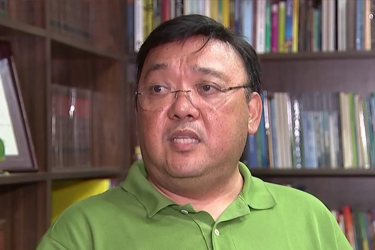 Roque's ex-aide confirms their joint bank account; went on foreign ...