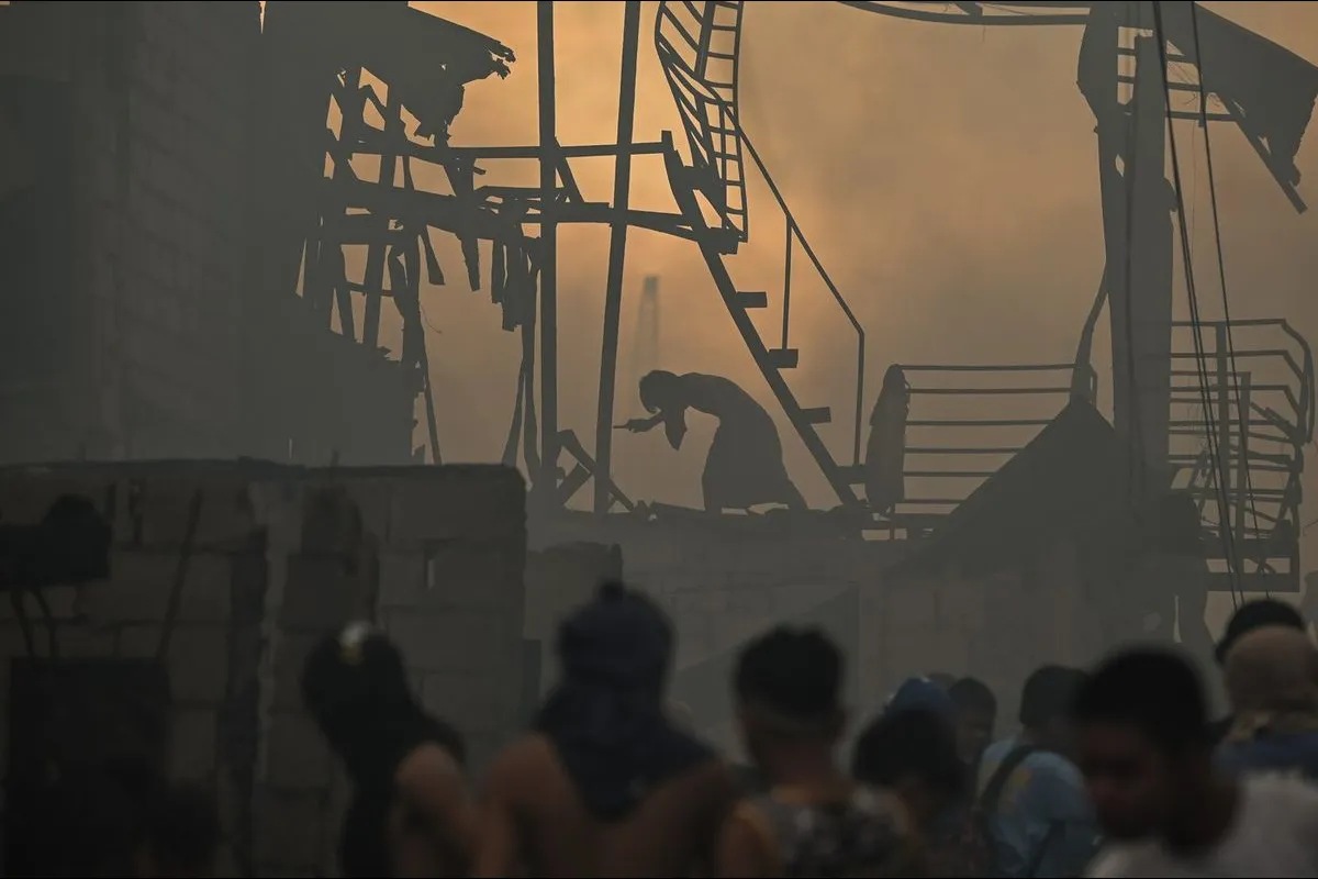 IN PHOTOS: Blaze hits Tondo residential area | ABS-CBN News