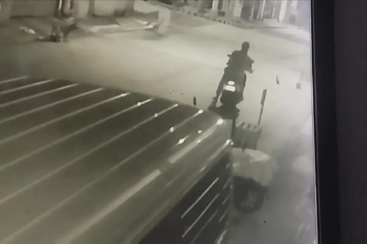 Lalaki tiklo sa pagnanakaw ng motorsiklo sa QC | ABS-CBN News