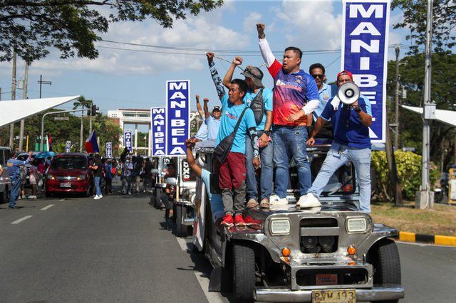Jeepney transport strike against consolidation | ABS-CBN News