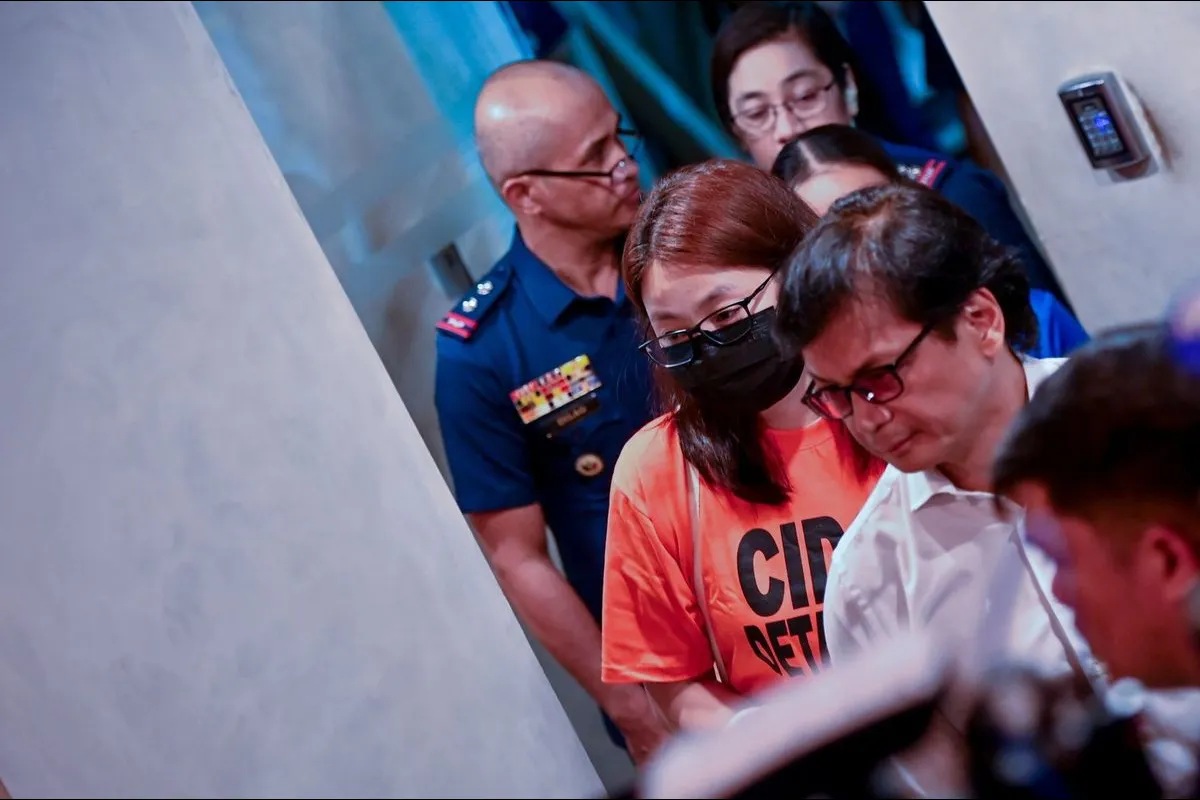 Security convoy na maghahatid kay Alice Guo sa Senado, nakahanda na ...