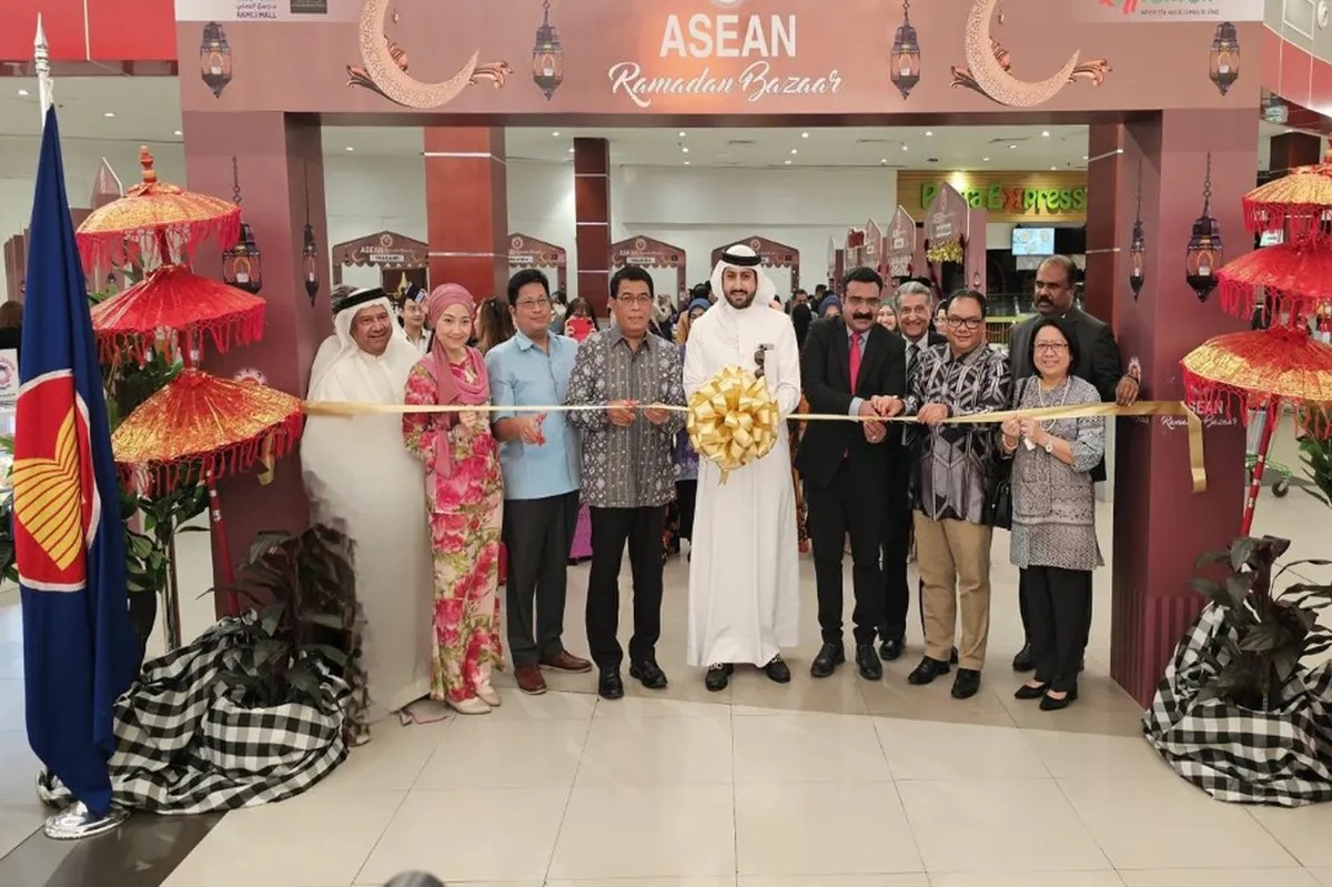 Pagkaing Pinoy bumida sa ASEAN Ramadan Bazaar sa Bahrain | ABS-CBN News