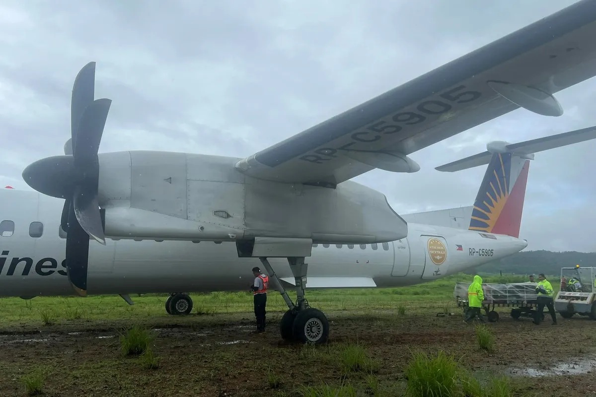 Passenger plane overshoots runway in Busuanga Airport | ABS-CBN News