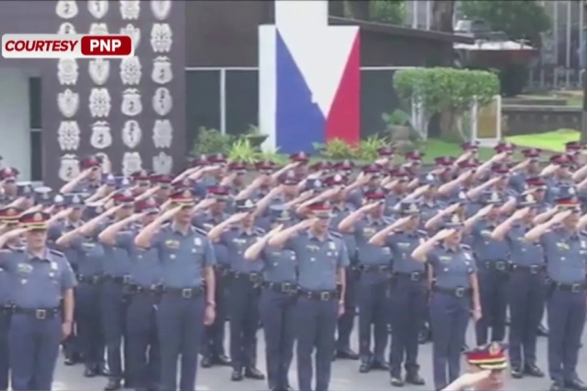 Paggamit ng Bagong Pilipinas hymn, pledge sa flag ceremony kinuwestyon ...