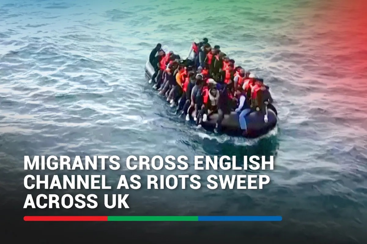 Migrants cross English Channel as riots sweep across UK | ABS-CBN News