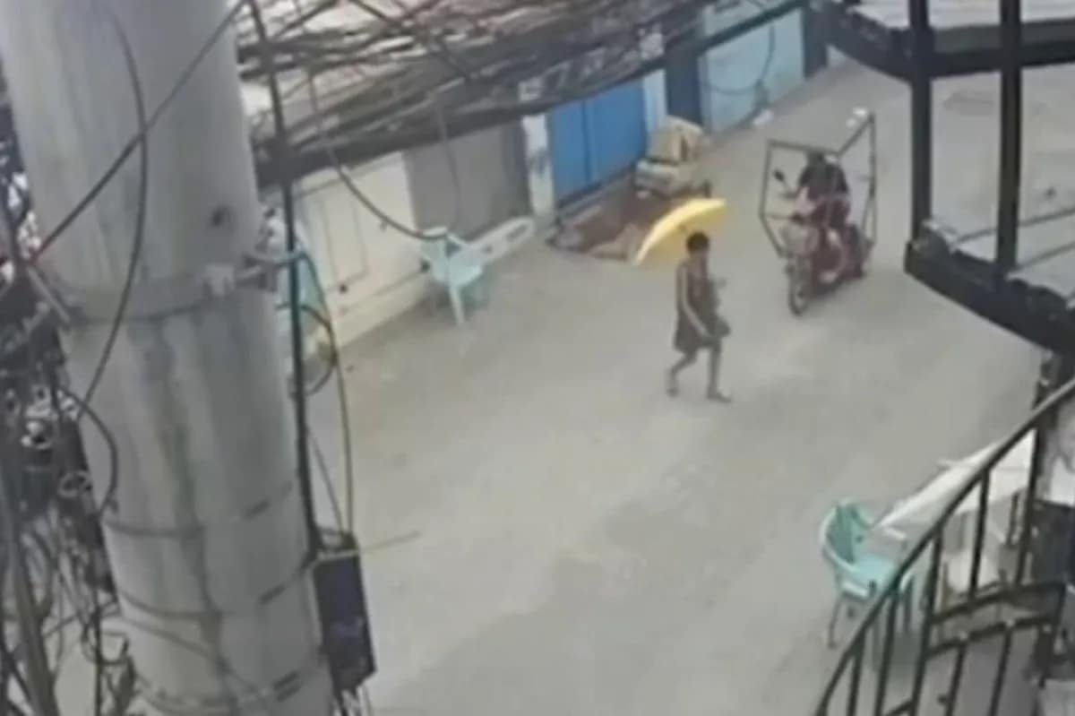 Lola patay matapos mabundol ng e-bike | ABS-CBN News Lola patay matapos mabundol ng e-bike | ABS-CBN News