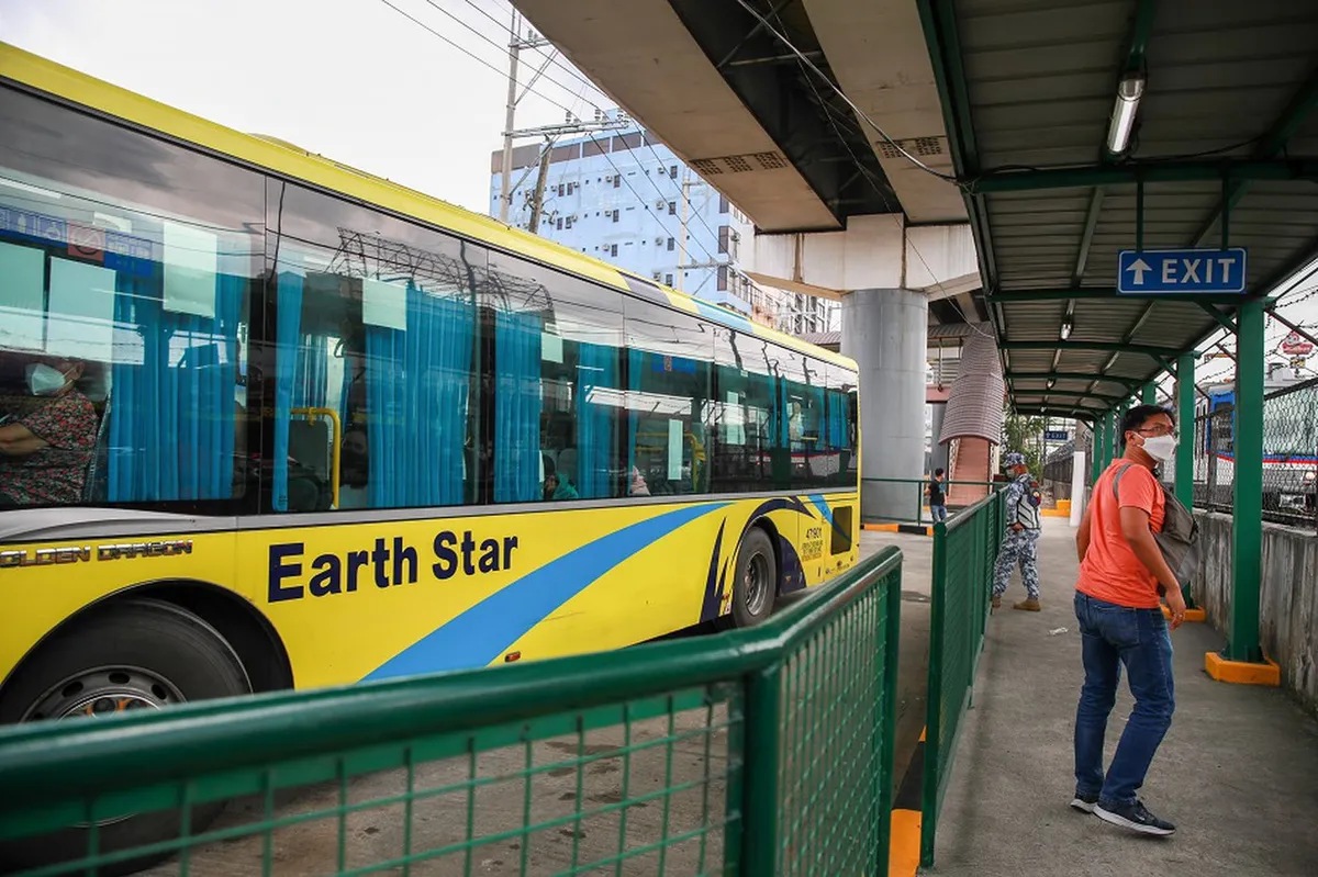 MMDA apologizes for EDSA busway memo confusion | ABS-CBN News