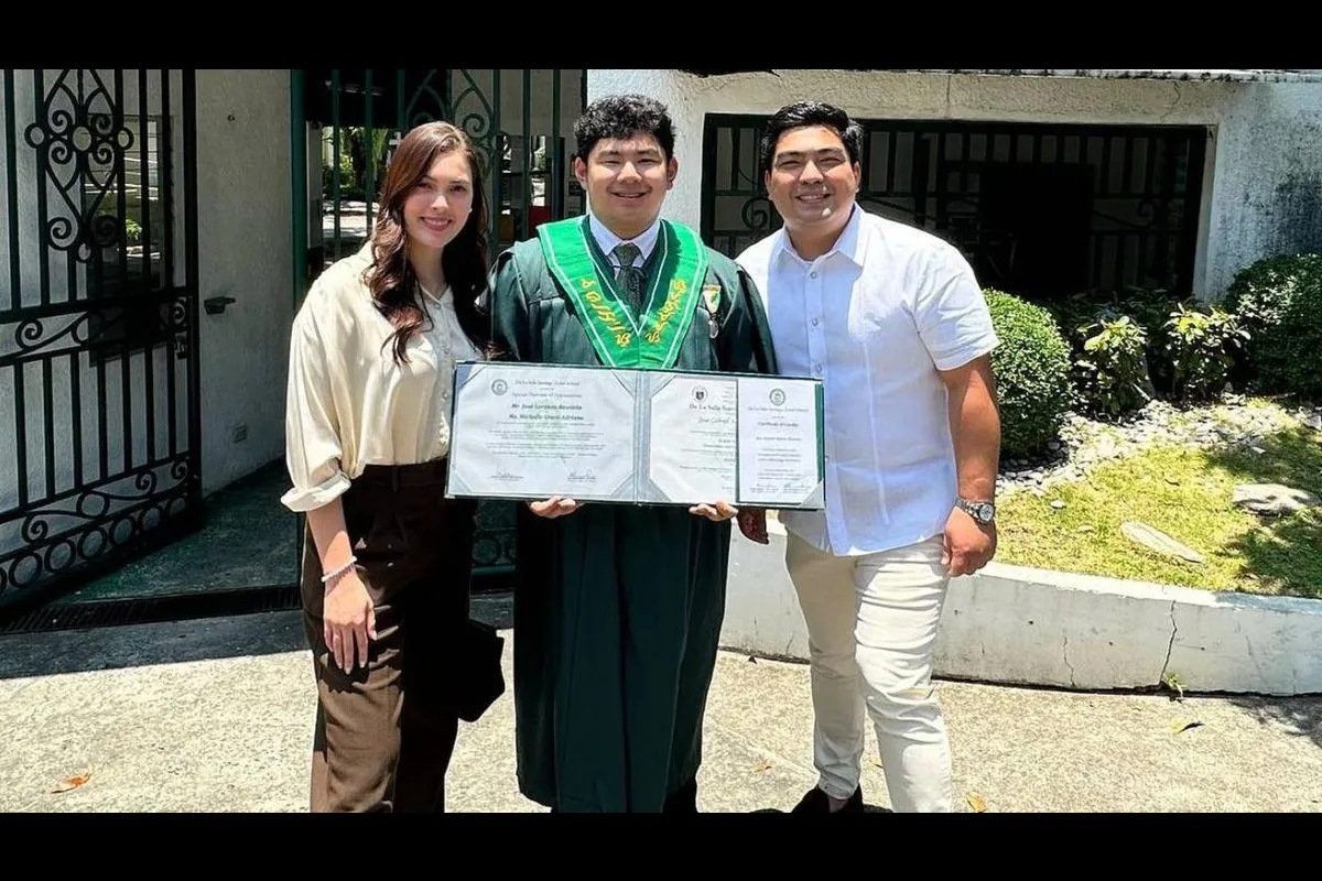 Jolo Revilla attends son Gab’s high school graduation | ABS-CBN ...
