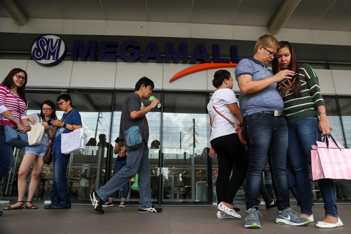 SM eyes partnerships to help companies hire more workers | ABS-CBN News