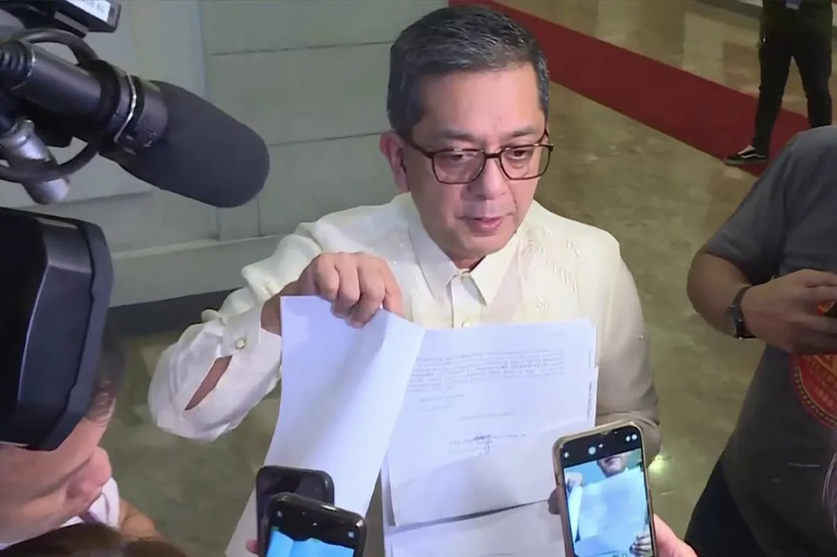 Comelec finds basis to file complaint vs Alice Guo | ABS-CBN News