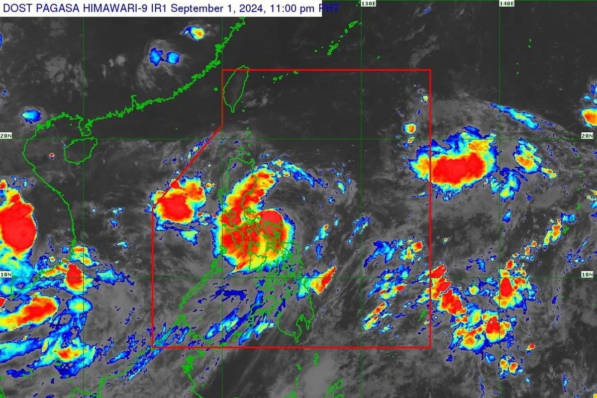 Enteng now a tropical storm as it nears Catanduanes | ABS-CBN News