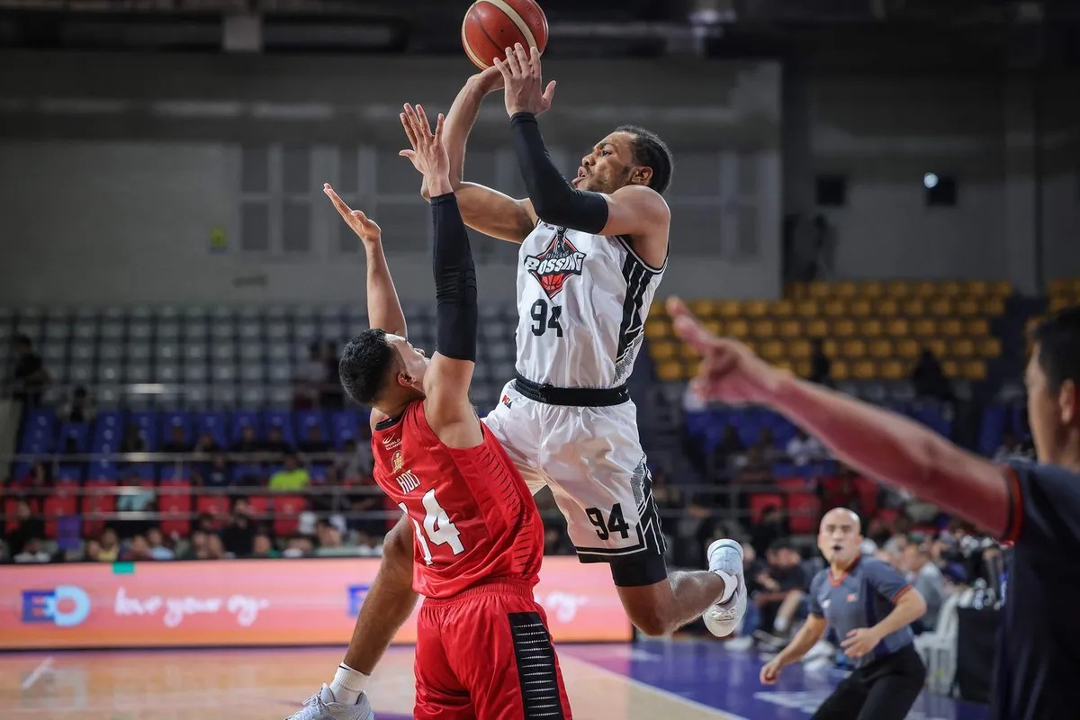 PBA: King fires 33 as Blackwater pulls off upset against Ginebra | ABS ...