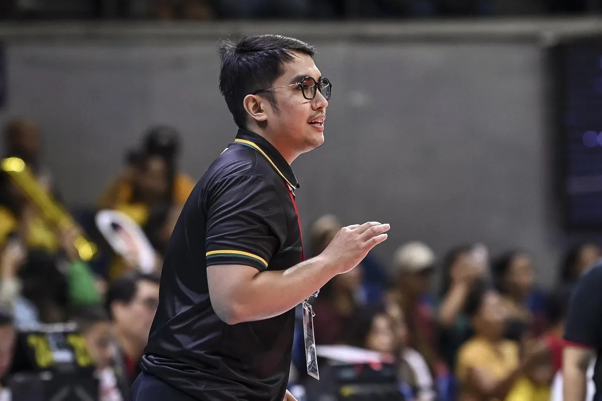 UAAP: FEU coach Refugia’s plans? Holy Week and work | ABS-CBN Sports