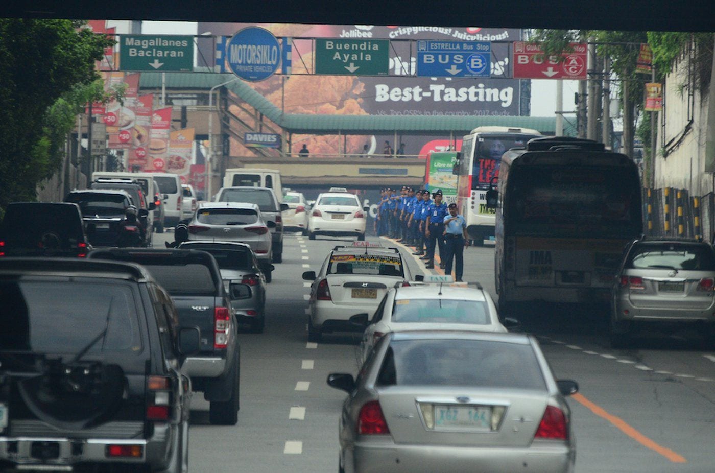 LTFRB opens 10,000 slots for ride-hailing vehicles | ABS-CBN News