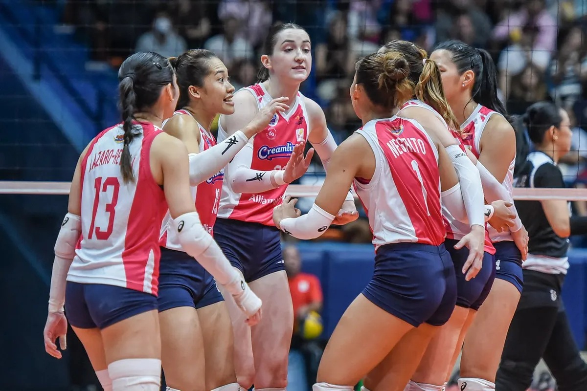 PVL: Creamline denies Petro Gazz's three-peat bid, forges semis duel with Cignal | ABS-CBN Sports
