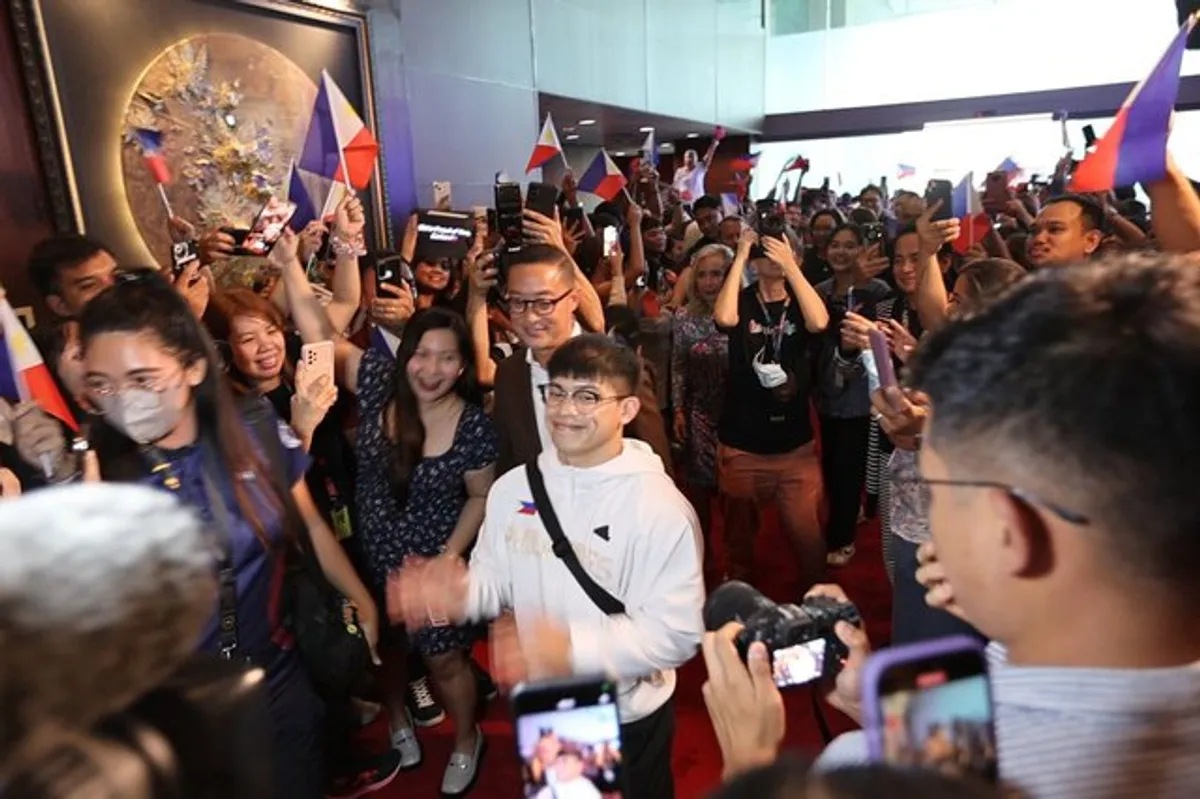 ABS-CBN salutes Carlos Yulo after Olympic triumph | ABS-CBN Sports