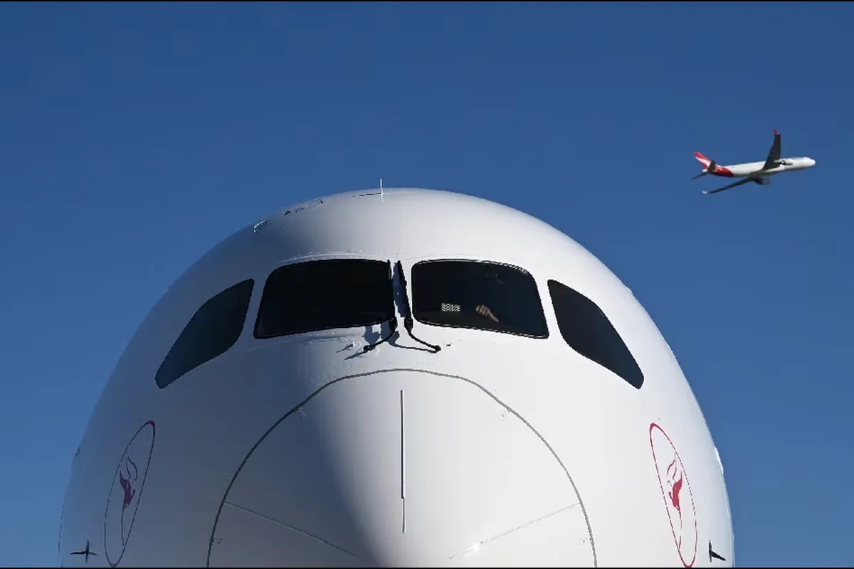 Boeing suspends 777X flight tests after part failure | ABS-CBN News