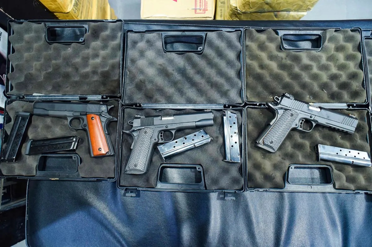 Over 26,000 cops, soldiers yet to renew firearms license | ABS-CBN News