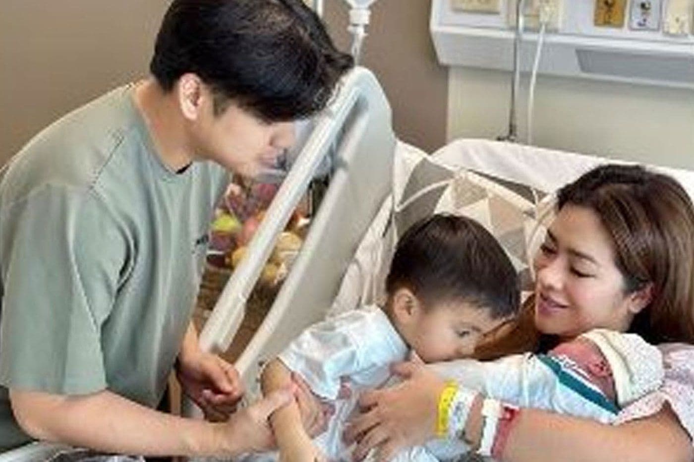 LOOK: Angeline Quinto shares 'family of 4' snap | ABS-CBN Entertainment