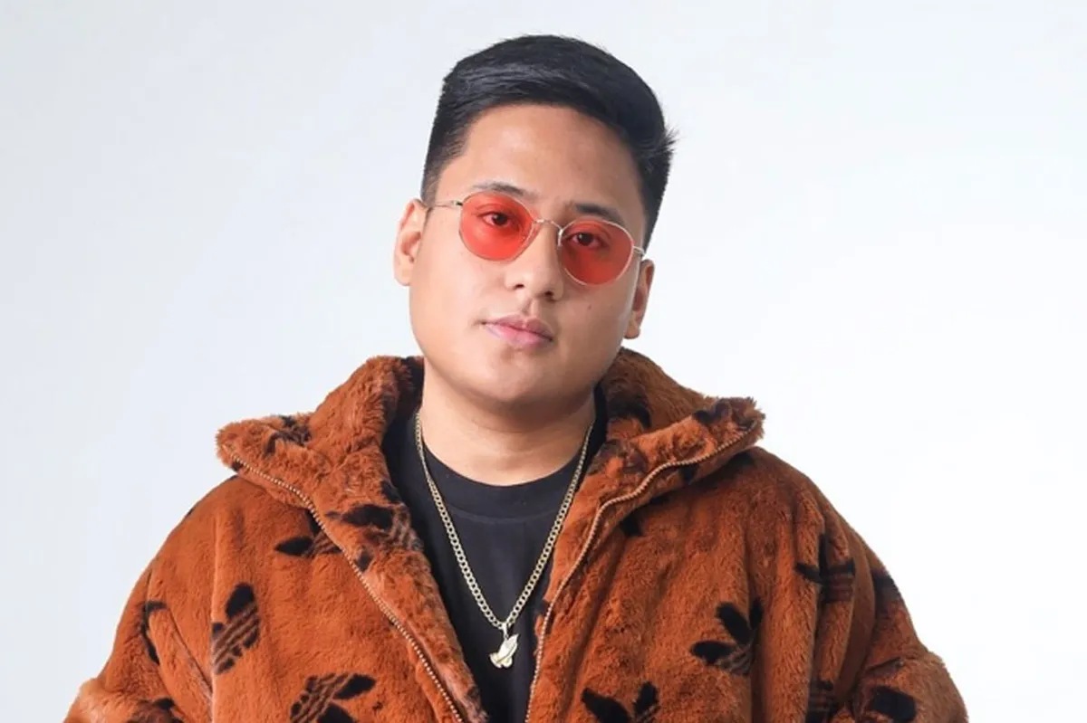Filipino rapper Matthaios joins Asintada, drops new single 'Tayo Sana ...