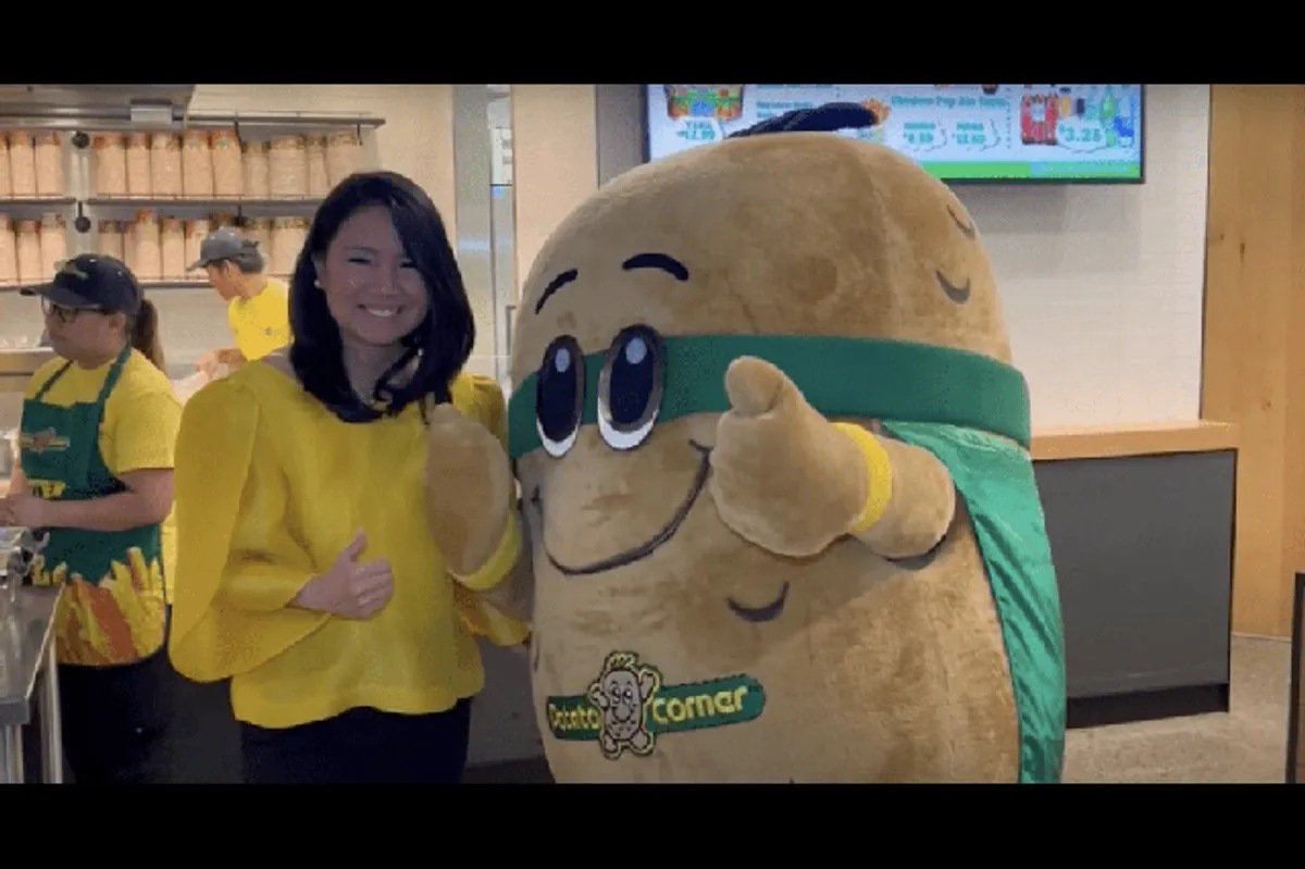 PH brand Potato Corner opens pop-up store in Ontario | ABS-CBN News