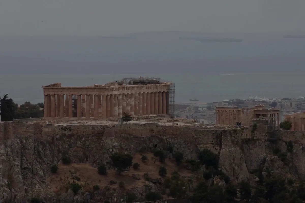Athens Acropolis closes as Greece bakes in earliest-ever heatwave | ABS ...