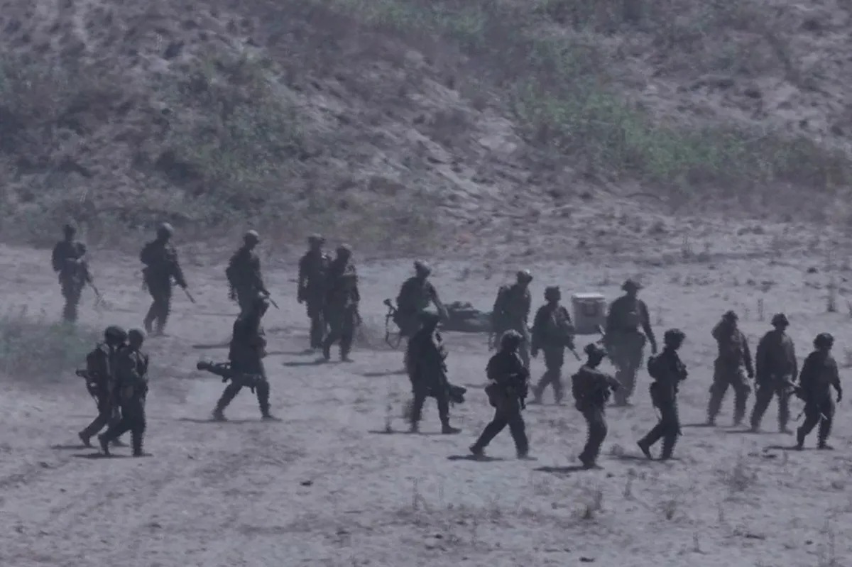 Philippines, US repel mock foreign invaders in annual military ...