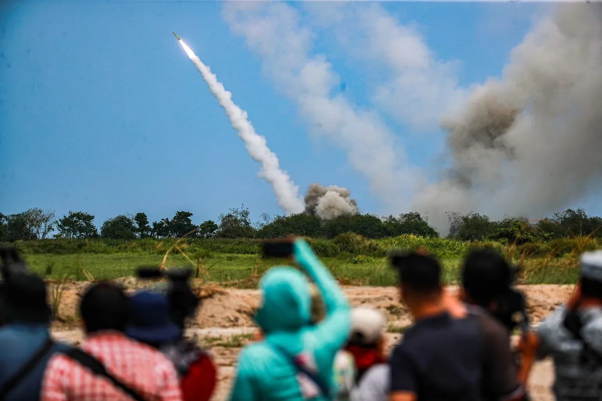 Philippine, US troops hold live rocket exercise | ABS-CBN News