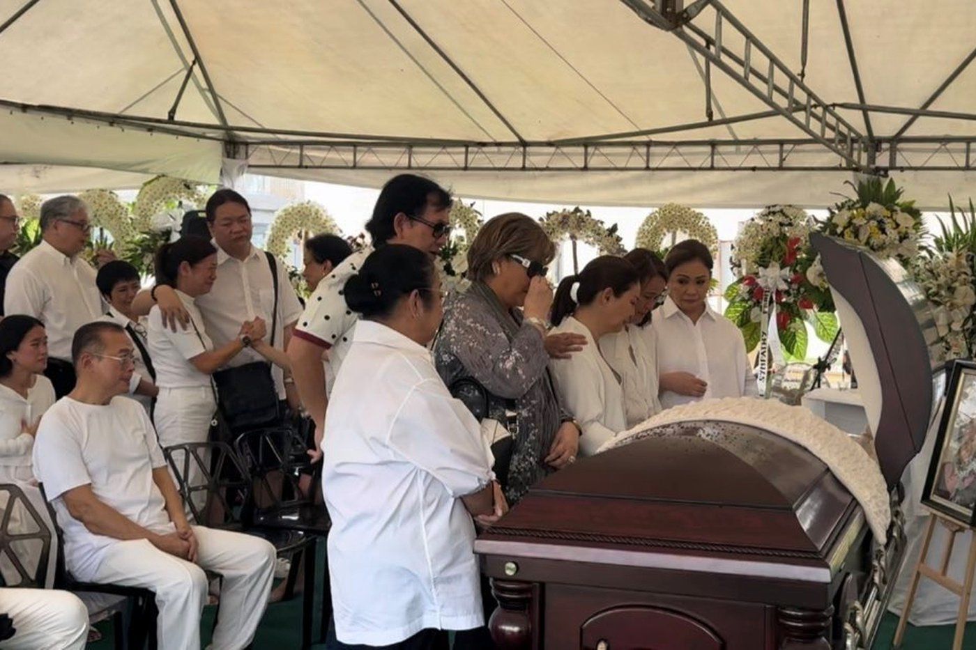 'Mother Lily' Monteverde laid to rest | ABS-CBN Entertainment