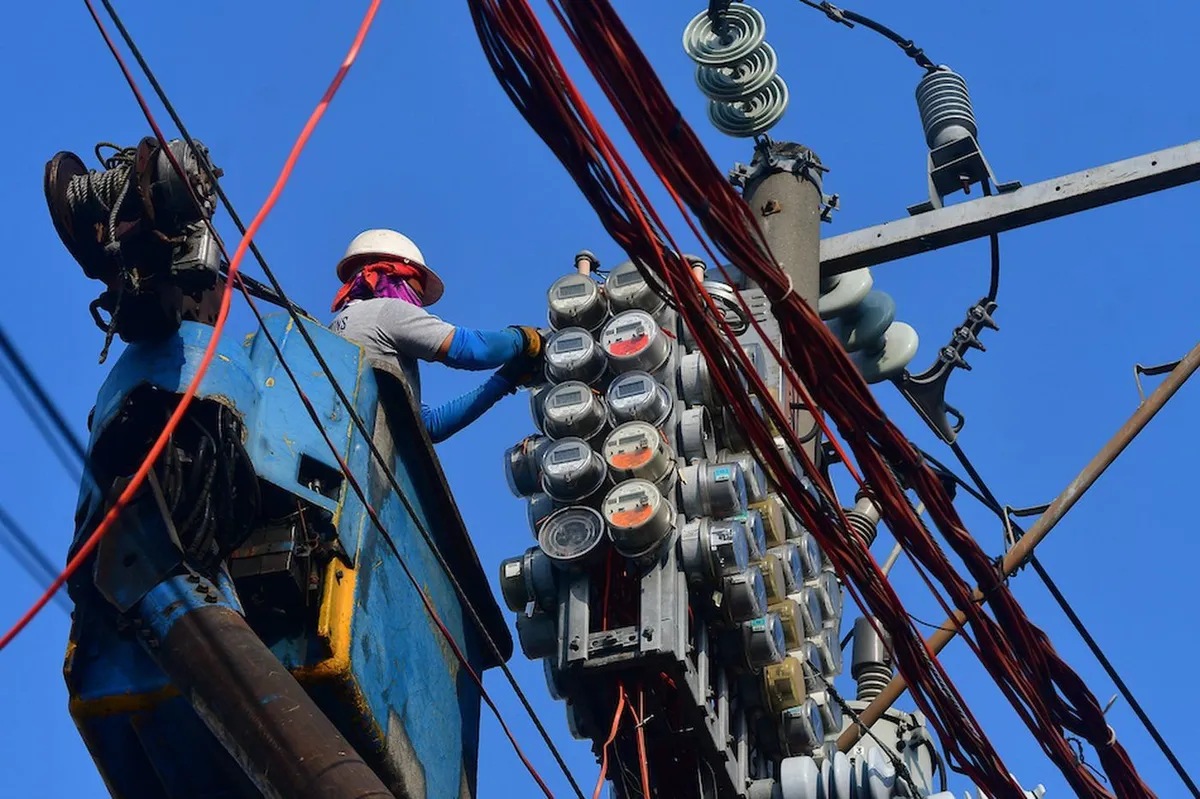Ilang lugar sa Metro Manila nakaranas ng power interruption | ABS-CBN News