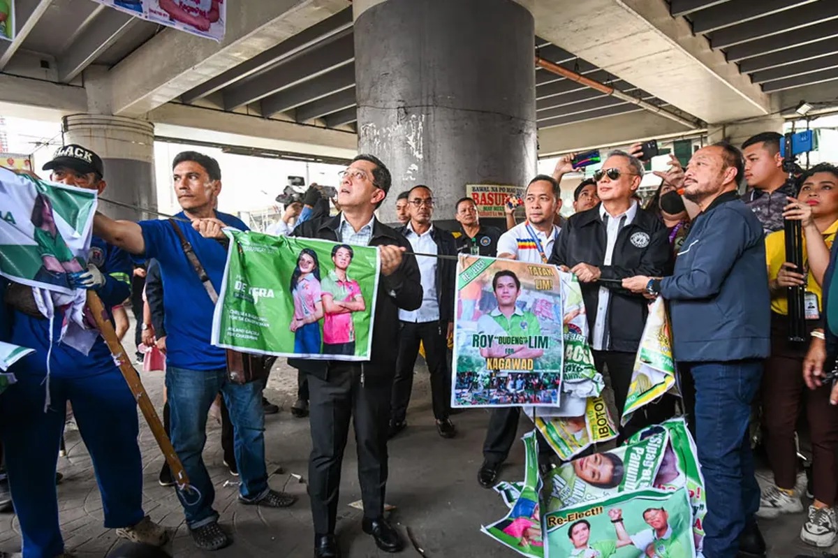 Comelec eyes allowing only current photos on candidates' campaign ...