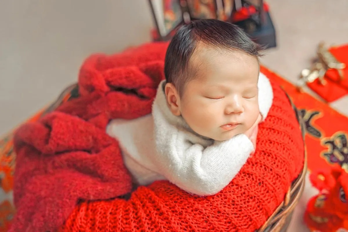 'Dim sum boy': Benedict Cua's baby boy looks adorable in his newborn ...