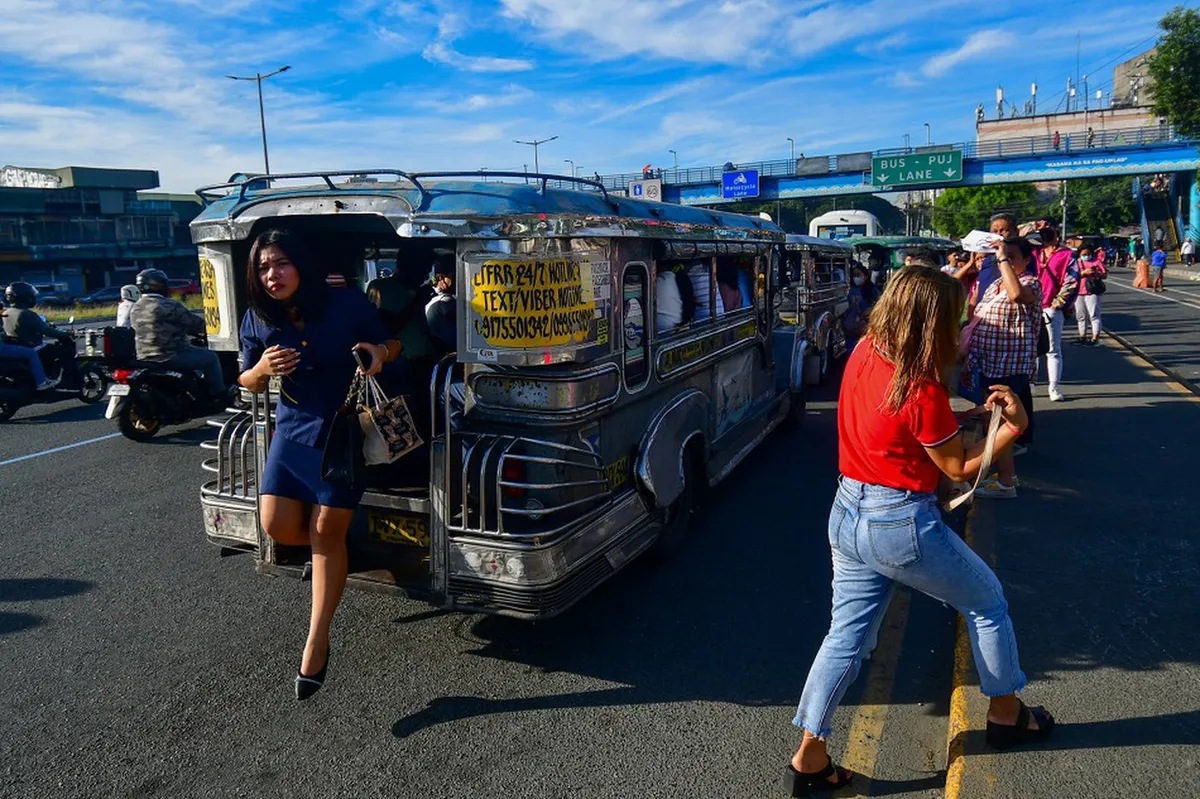 Crackdown on 'colorum' vehicles including jeepneys to continue: DOTr ...