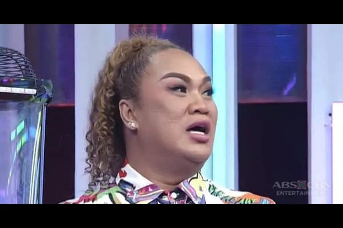 Rainbow Rumble: Negi, inalala noong hindi pa siya tanggap ng kaniyang ...