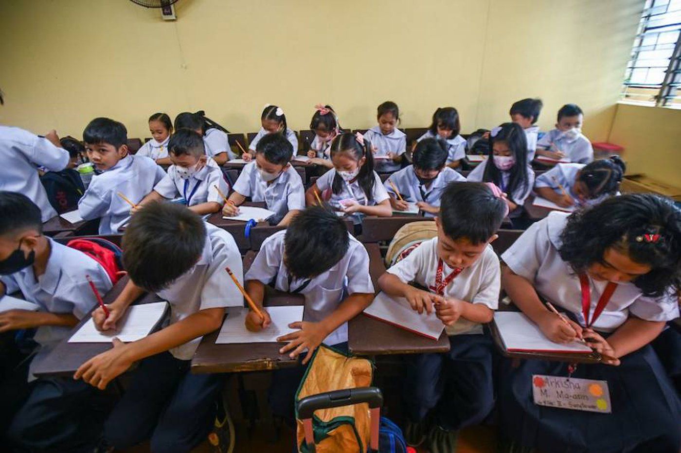 DepEd needs to fact-track classroom construction to address congestion ...