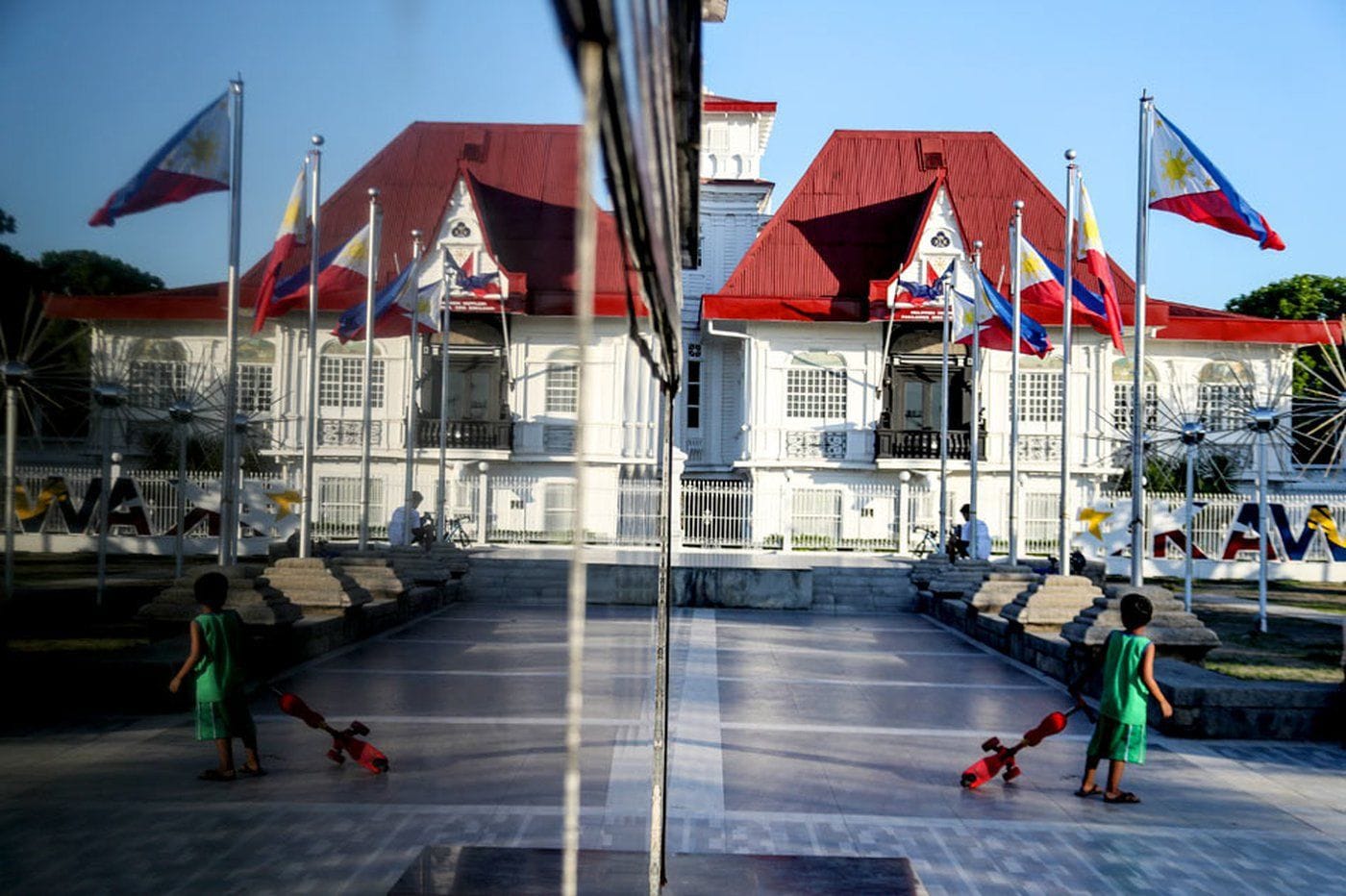 PH flags fly proud as National Flag Day nears | ABS-CBN News