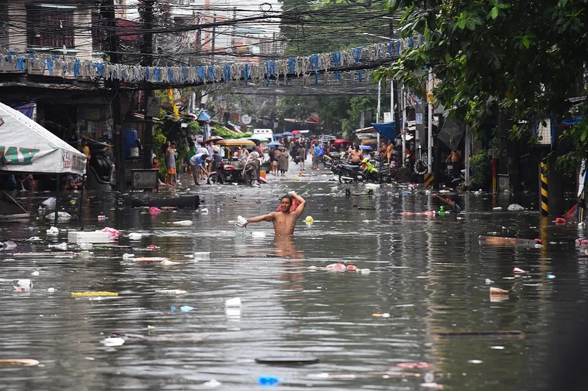 80 flood-prone areas sa Metro Manila, sinusolusyonan na: MMDA | ABS-CBN ...