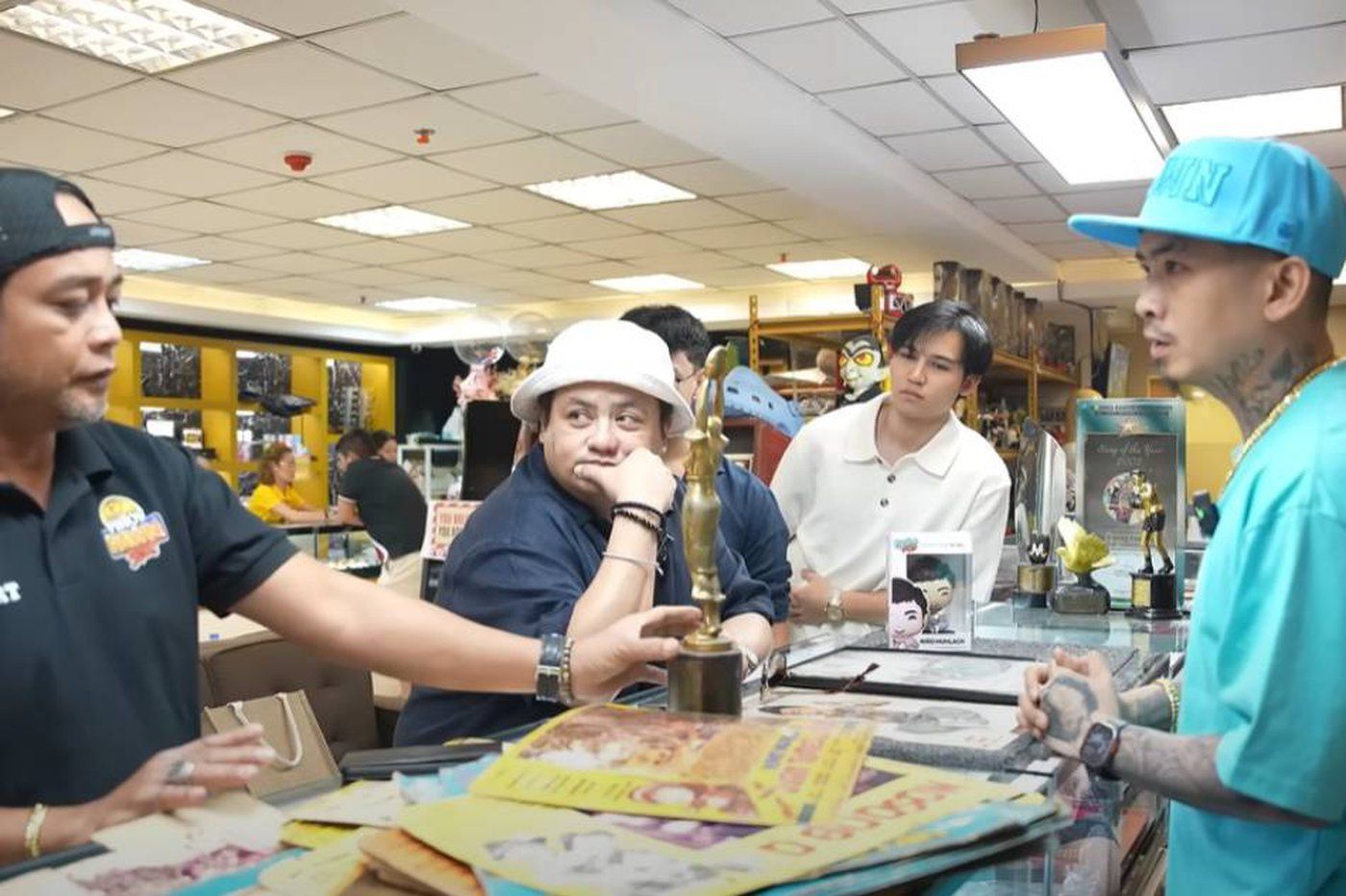 Niño Muhlach sells FAMAS trophy for P500,000 | ABS-CBN Entertainment