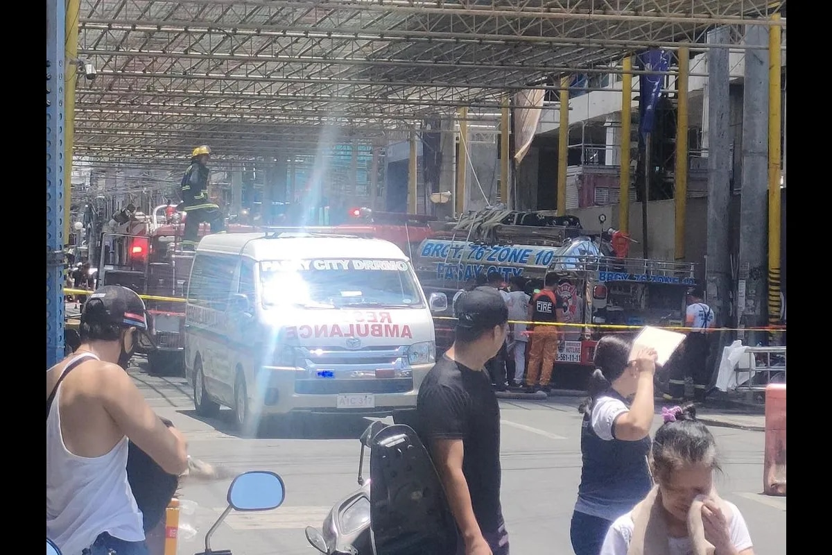 Ammonia leak tumama sa planta ng yelo sa Pasay | ABS-CBN News Ammonia leak tumama sa planta ng yelo sa Pasay | ABS-CBN News