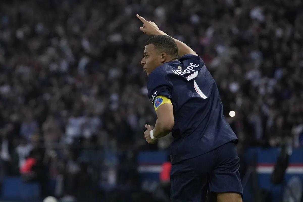 Goodbye goal: Mbappé gets mixed reception from fans in last PSG home ...