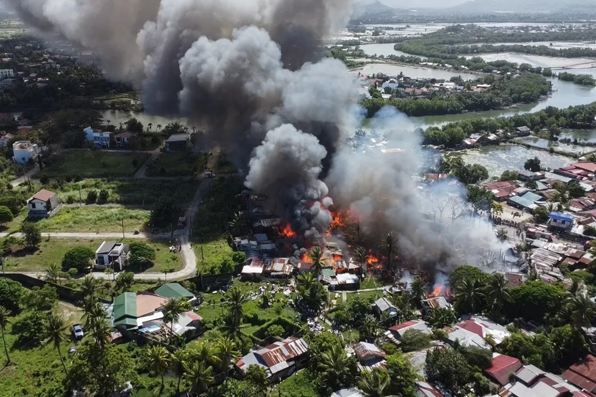 Dalawang senior citizen patay sa sunog sa Roxas City, Capiz | ABS-CBN News Dalawang senior citizen patay sa sunog sa Roxas City, Capiz | ABS-CBN News